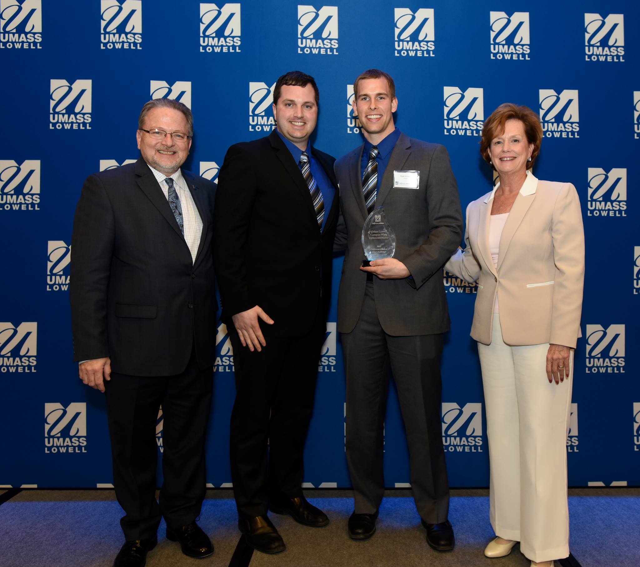 2015 Idea Challenge Winners - DifferenceMakerDifferenceMaker